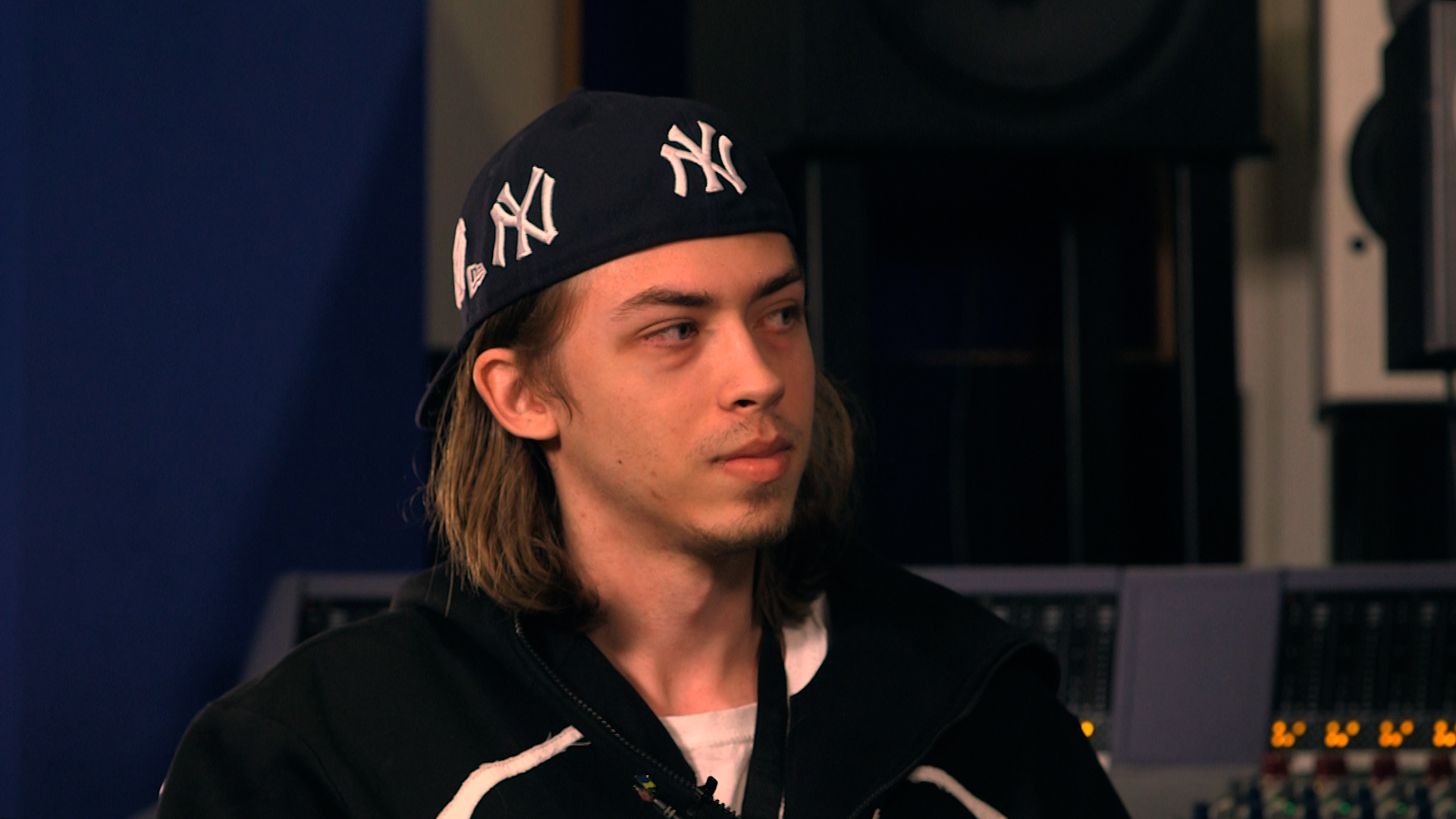 Coming to SAE From Ukraine - SAE United Kingdom