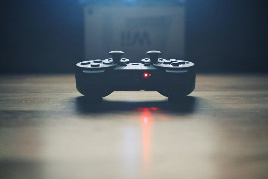 Narrative Design: Storytelling in Interactive Environments - SAE United ...